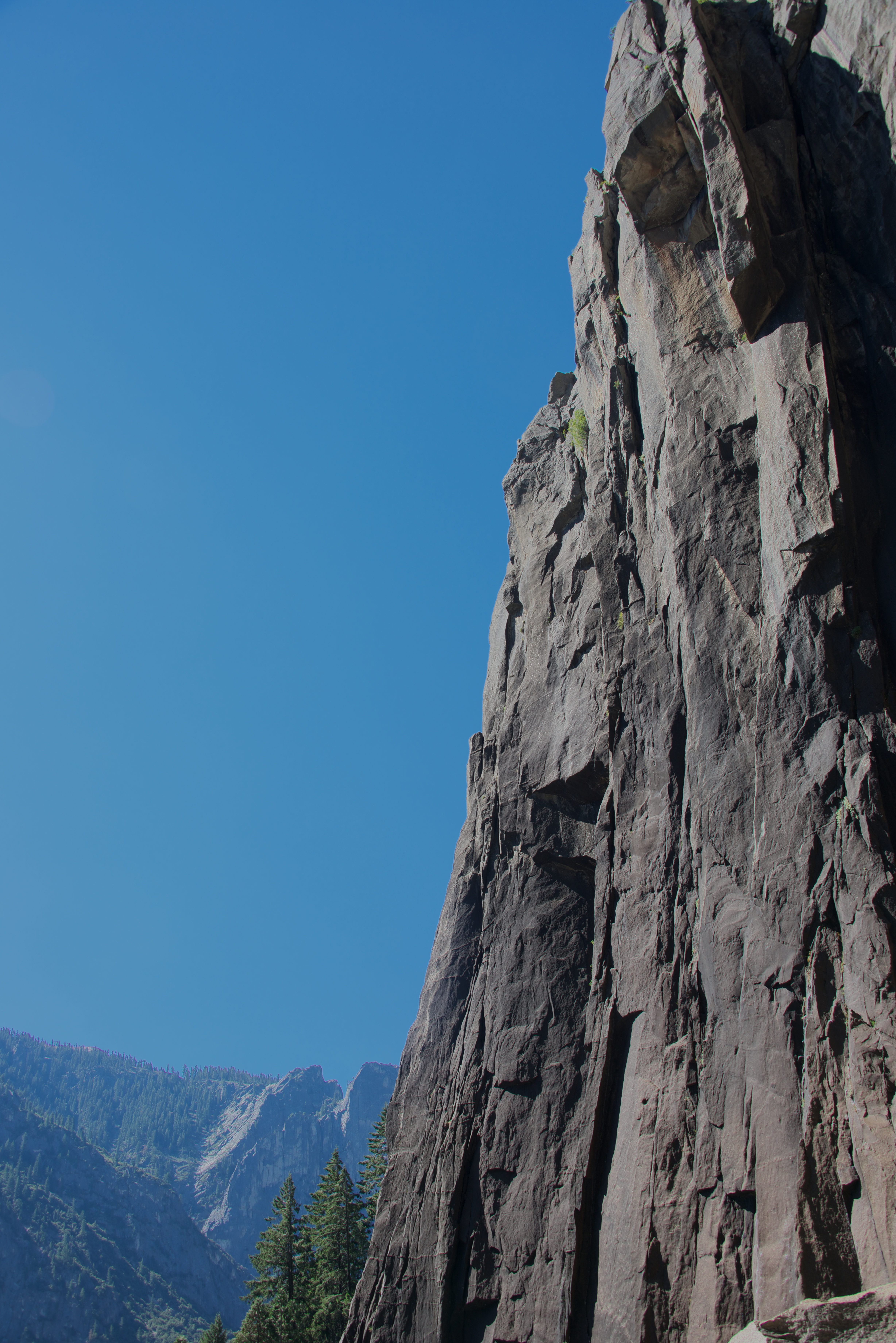 Cliffs in Yosemite 3 - Nick Dale - Private Tutor