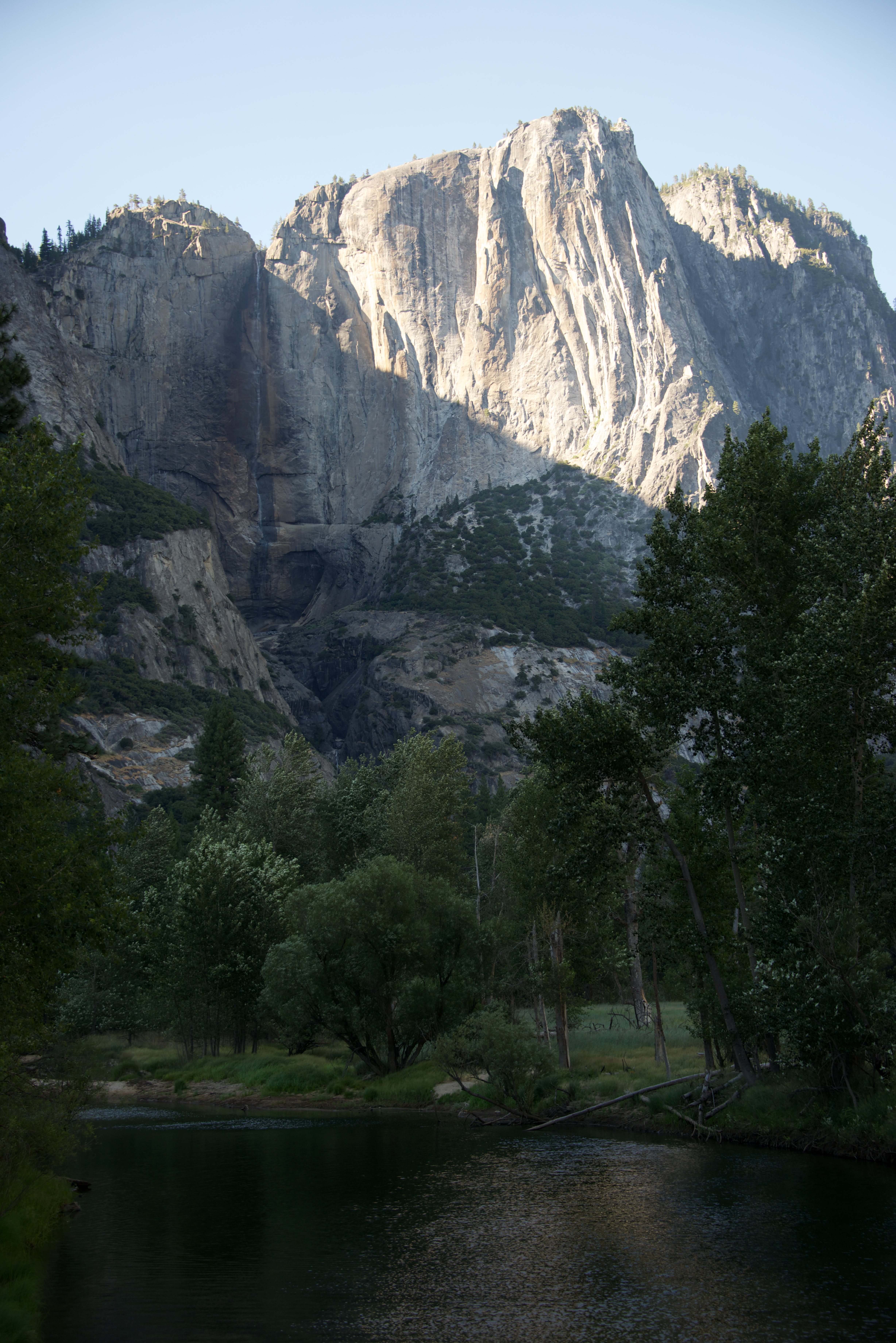 Cliffs in Yosemite 5 - Nick Dale - Private Tutor