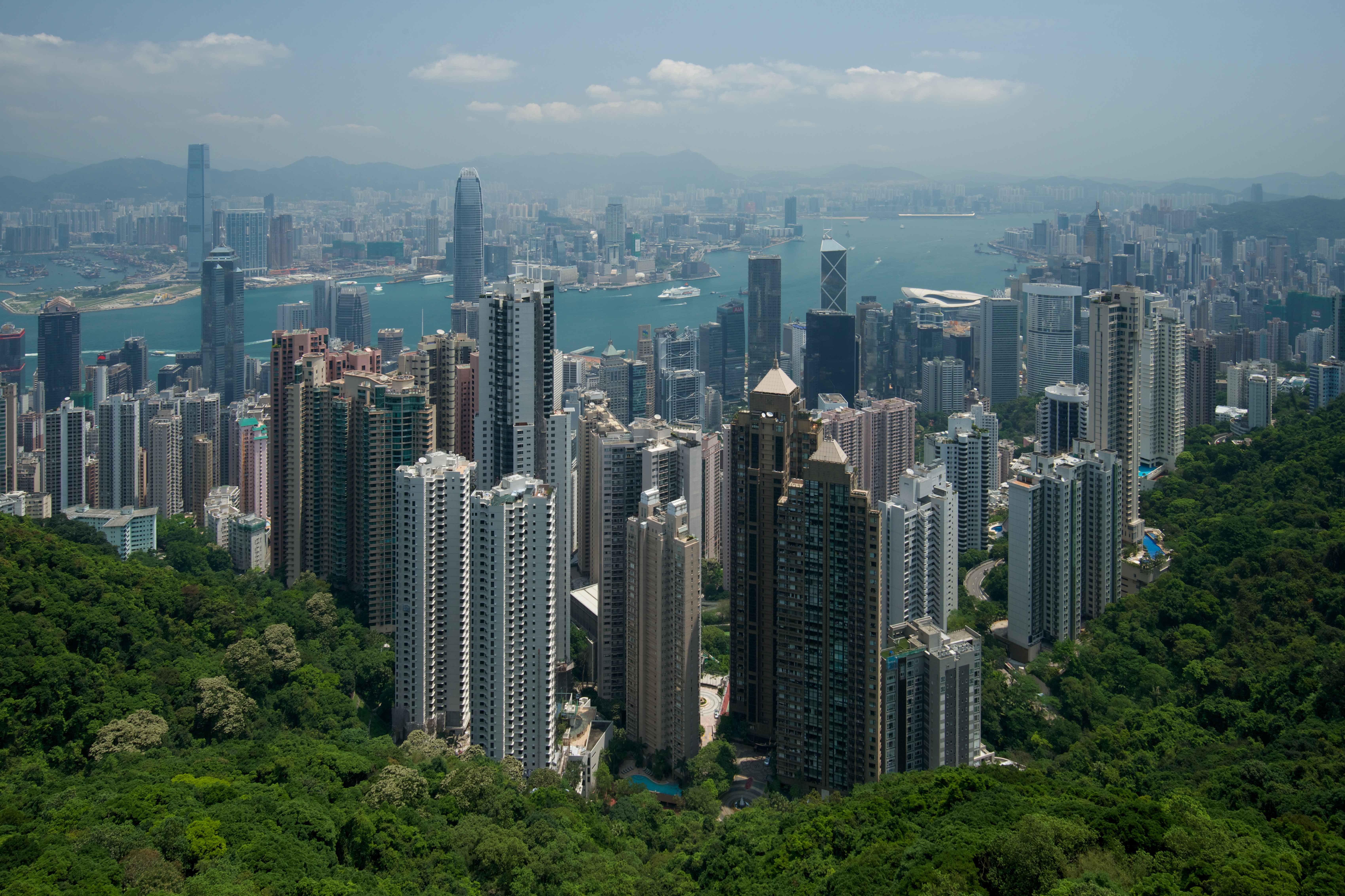 View of Victoria Harbour from the Peak | Nick Dale – Private Tutor